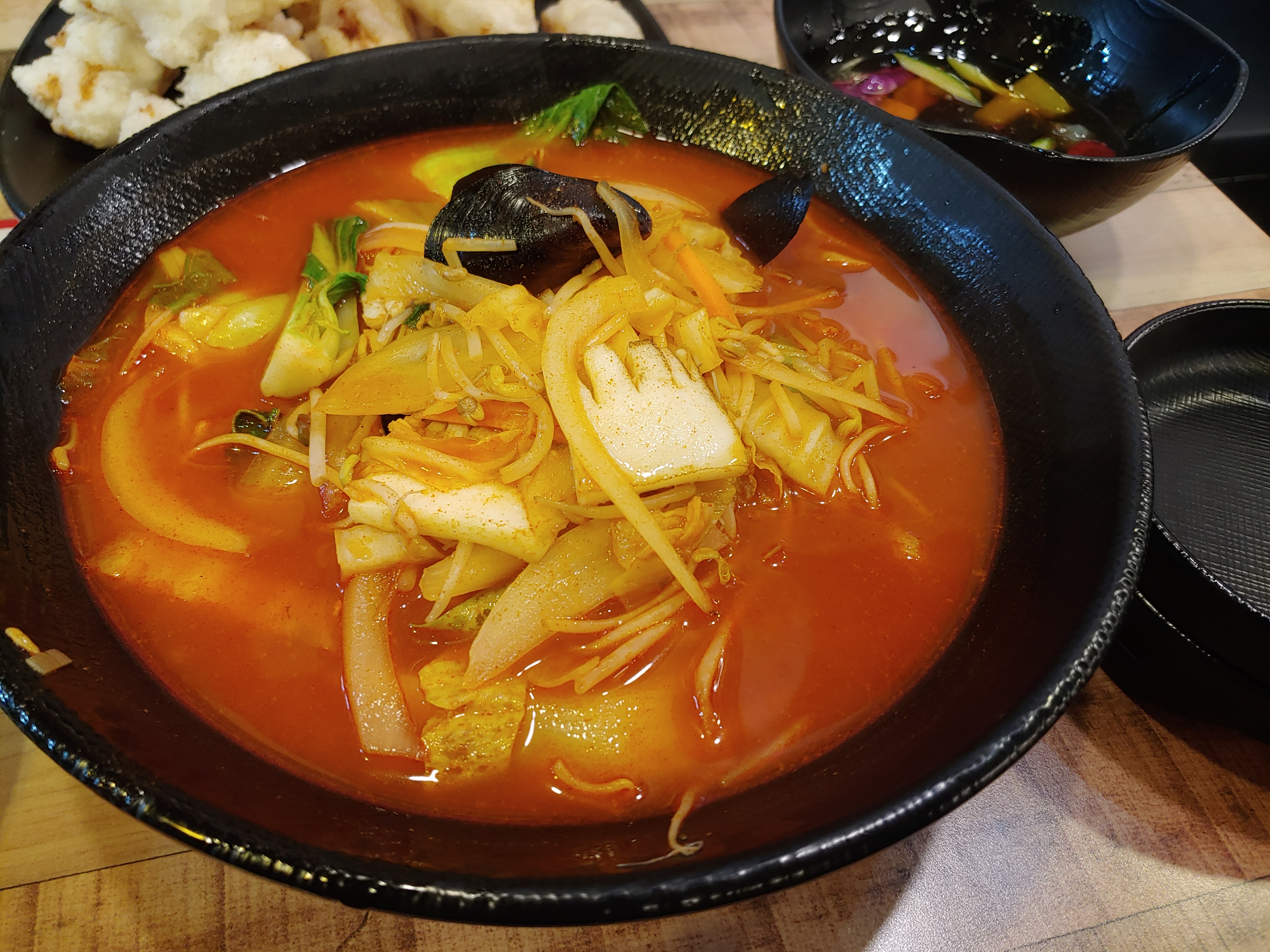 Jamppong and Tangsuyuk: Koreanized Chinese noodle and chicken – Atsushi ...