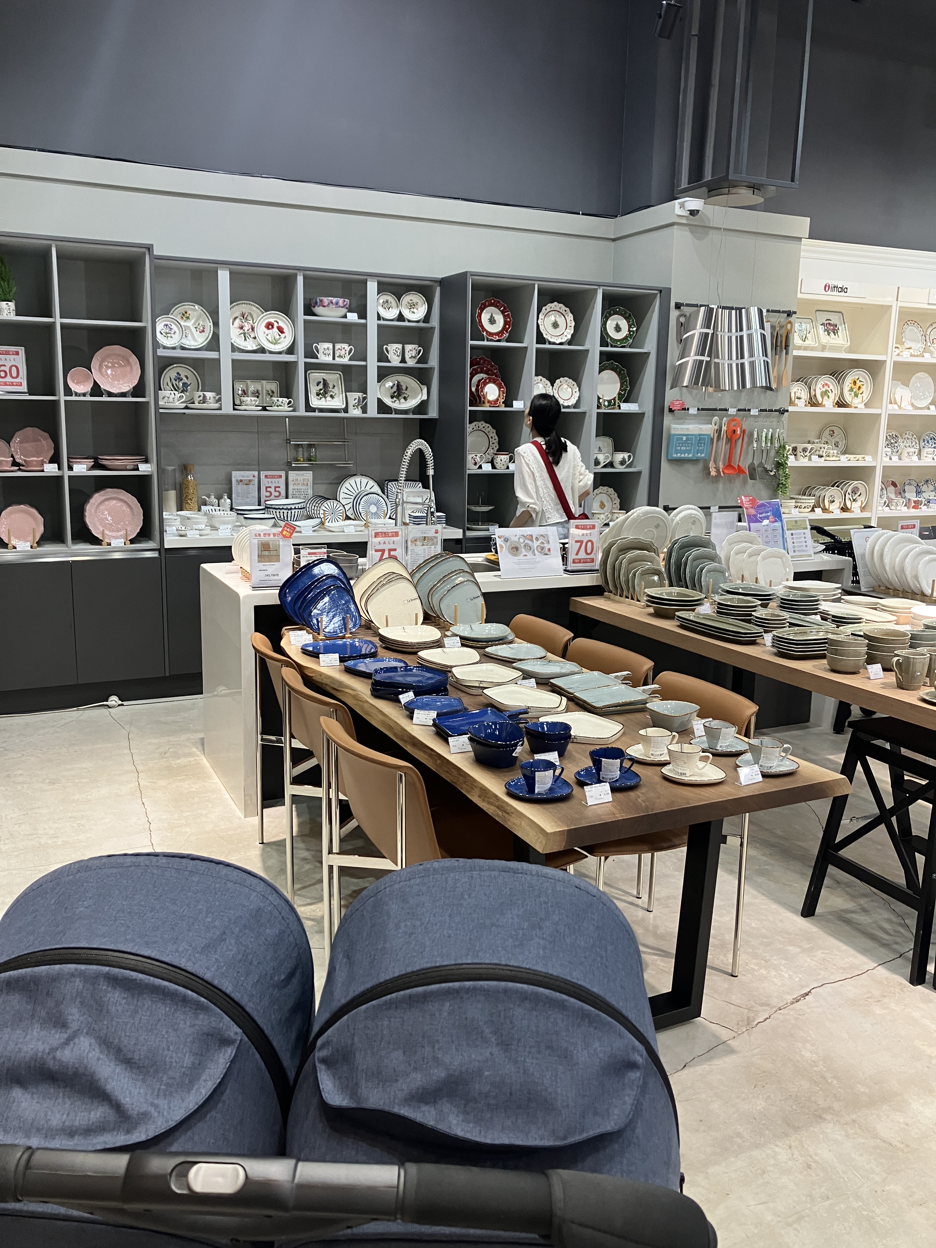 A Delightful Day at Triple Street in Songdo, Incheon – Atsushi's Life ...